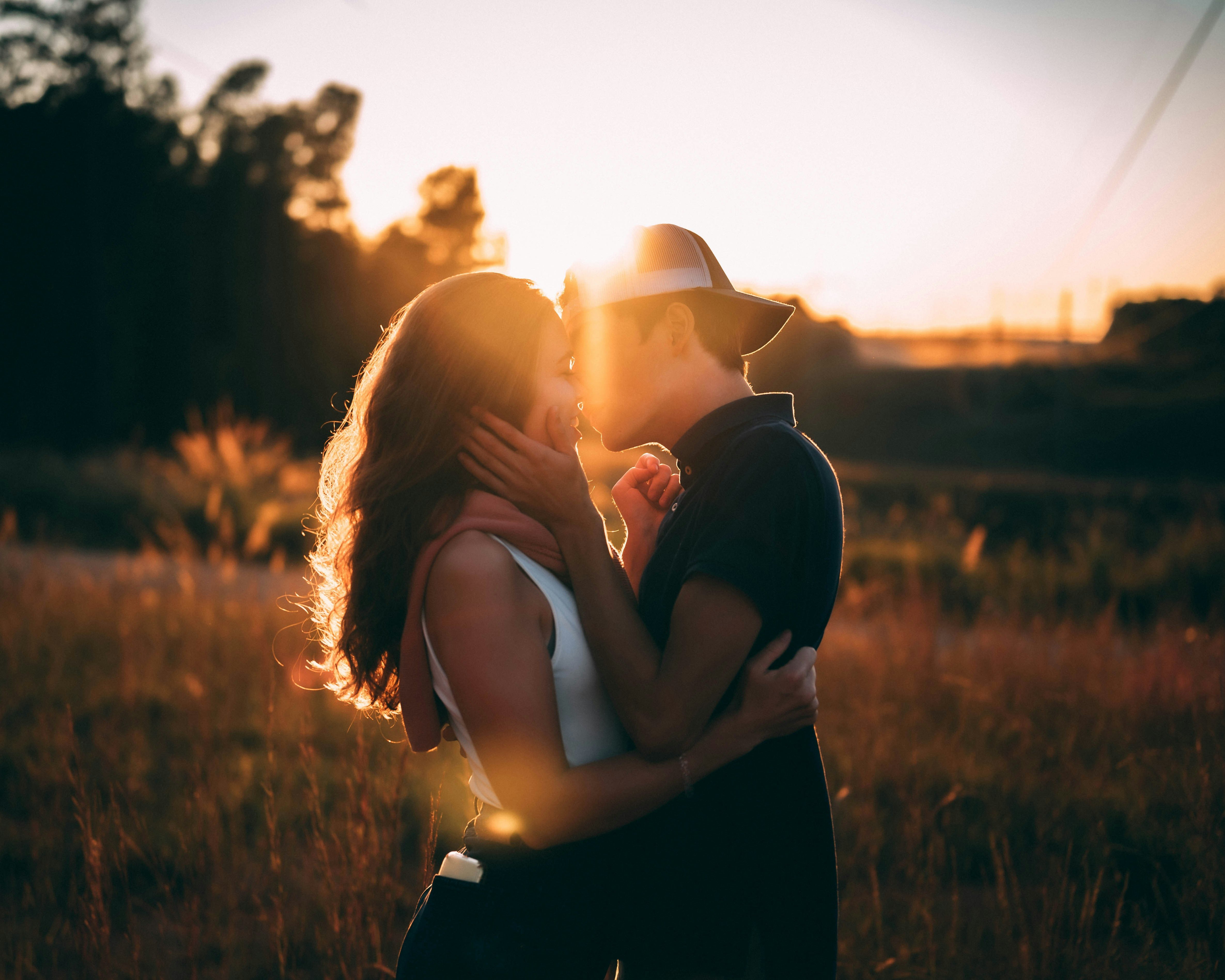 Am 6. Juli ist Tag des Kusses: Warum Küssen uns jünger, gesünder und ...